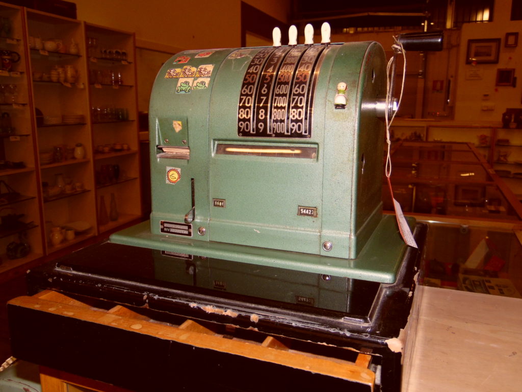 Officina68 Registratore di cassa anni '50